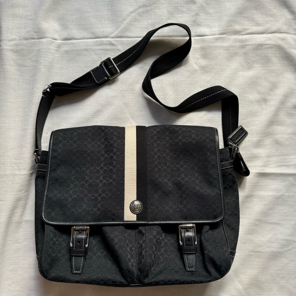 Coach Signature Voyager Messenger Bag Blackwell - Gem